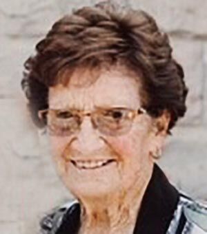 Della Strand | Obituaries | norfolkdailynews.com