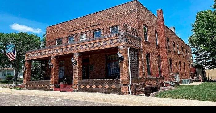 Crofton landmark restored, featured on TV program | Feature ...