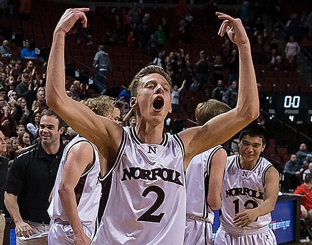 Eisenhauer relishes practice player career | Sports | norfolkdailynews.com