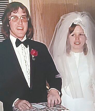 David and Vicki Reeves | Anniversaries | norfolkdailynews.com