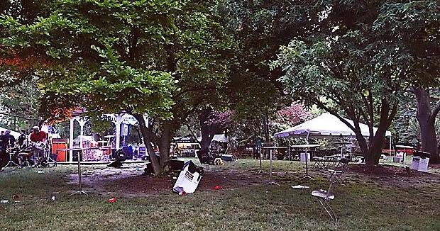 Police search for suspects in Ohio shooting that wounded 12 near street ...