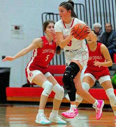 Yosten's buzzer-beater lifts knights over Trojans | Select ...