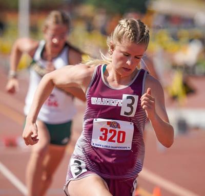 Wakefield's Metzler takes possession of 800 records | Select ...