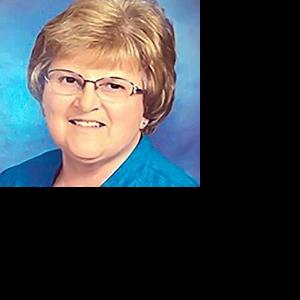Sandy Hall | Obituaries | norfolkdailynews.com