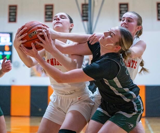 Oakland-Craig, Pender claim EHC semifinals | Select | norfolkdailynews.com