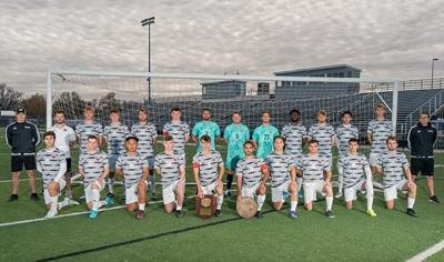 Hawks’ unity and chemistry spark success | Select | norfolkdailynews.com