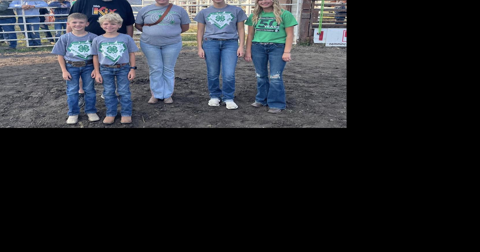 WJAG partners with fair report sponsors to donate $800 to area 4-H, FFA ...