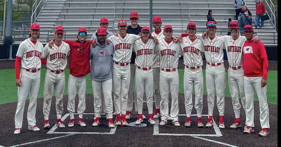 Ward goes the distance for #19 Hawks in victory on Sophomore Day ...