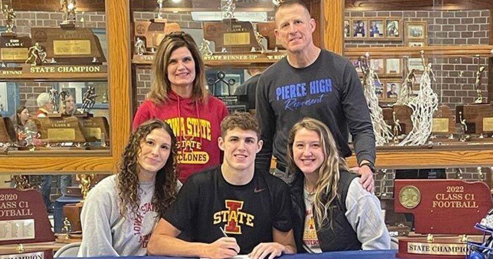 Brahmer, Pieper sign letters of intent to play at Iowa State, Iowa ...