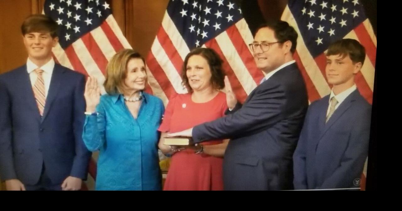 Congressman Mike Flood sworn in | News | norfolkneradio.com