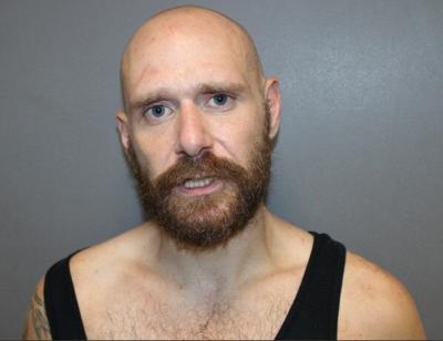 Man arrested on burglary and possession charges | News | norfolkneradio.com