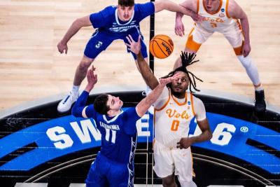 Creighton men fall to Tennessee; ends season in Sweet 16 | Basketball ...