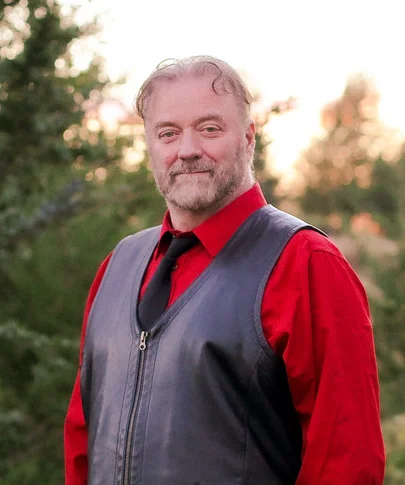 Congress hopeful Connely critical of "weaponized" judicial system ...