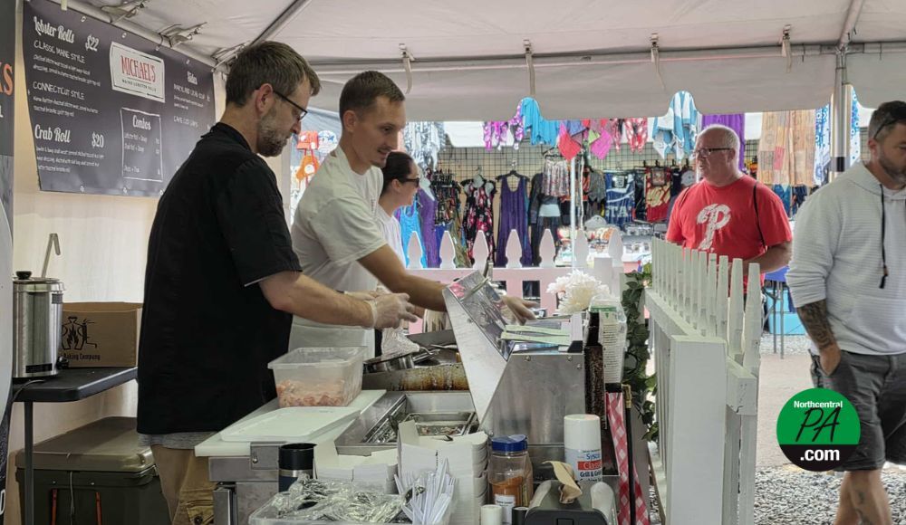 Fairgoers scooping up new foods | Community | northcentralpa.com
