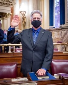 Bill to bar those convicted of domestic violence from holding state ...