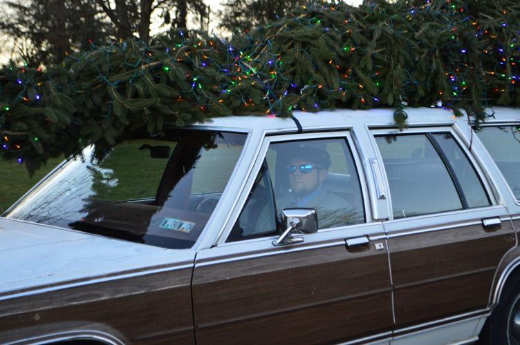 'She's a beaut, Clark': Griswold family wagon brings holiday joy | News ...