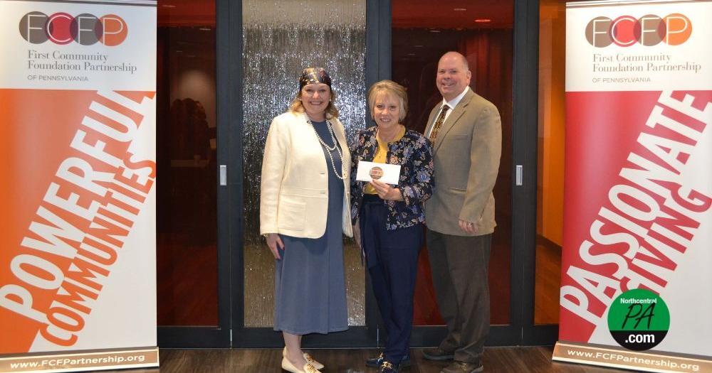 Seventy-five regional nonprofits receive checks at 'Grant Grab ...