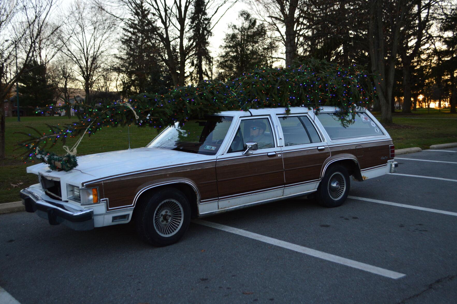 'She's a beaut, Clark': Griswold family wagon brings holiday joy | News ...