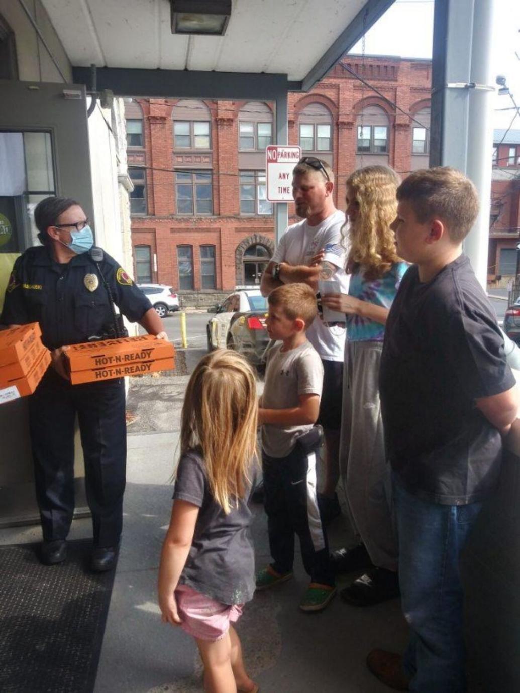Williamsport police shown some love with positive messages and pizza ...