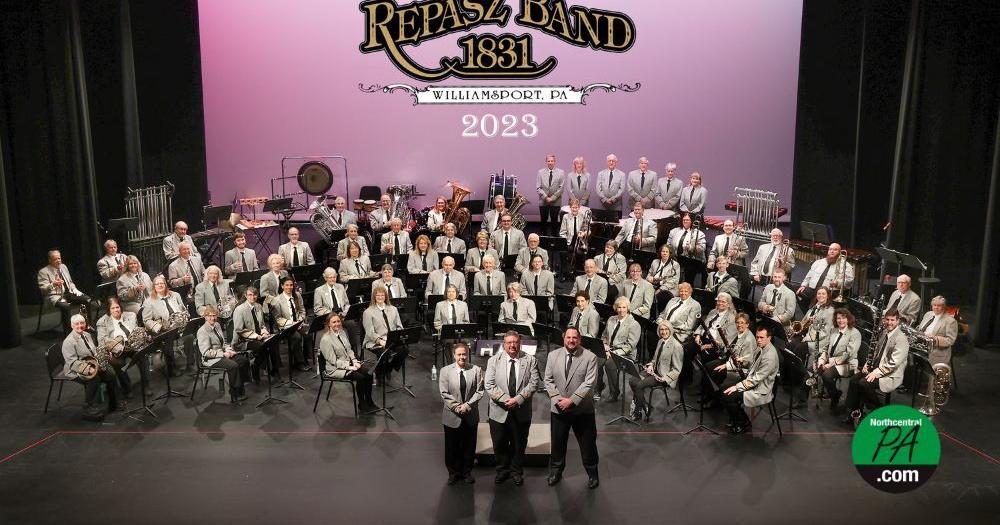 ‘Ding! Dong!’ Repasz Band rings in the holidays with bell-themed ...
