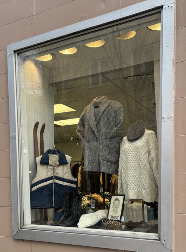 New vintage store ‘Retro Rack’ opens in Williamsport | Business ...