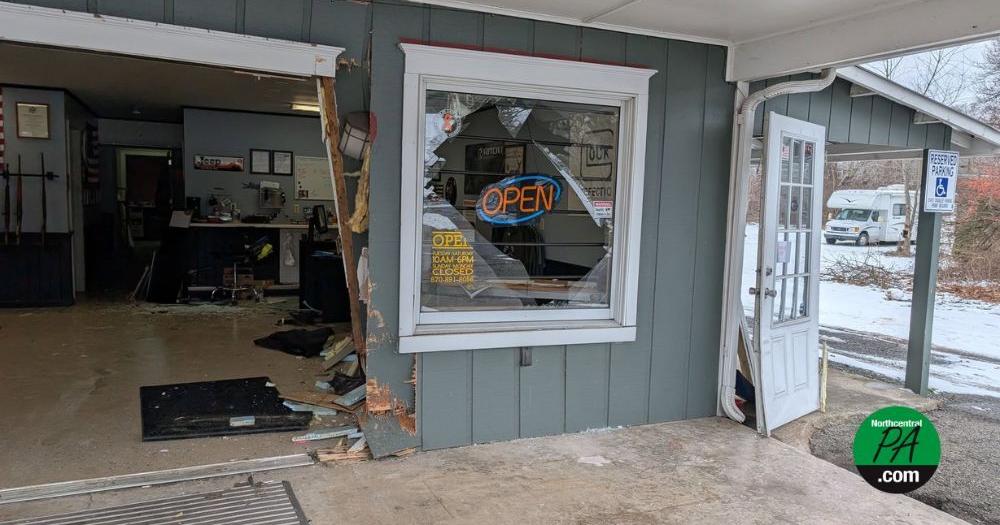 Thieves smash and grab at gun store | Business | northcentralpa.com
