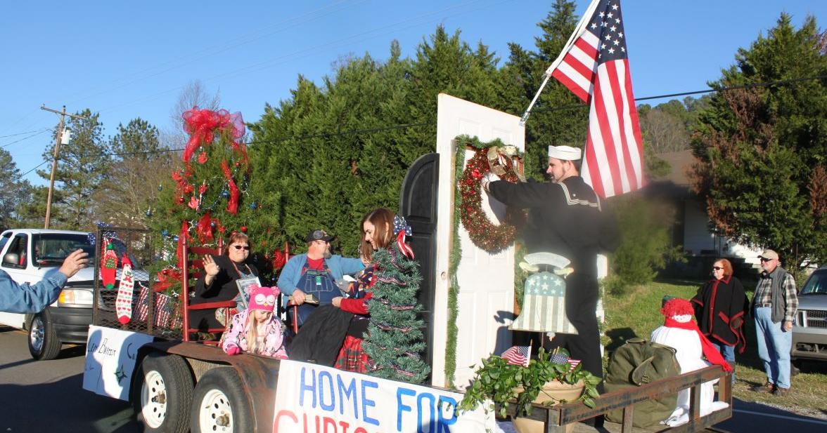 Christmas parade at Rock Run | Cherokee County | northwestgeorgianews.com