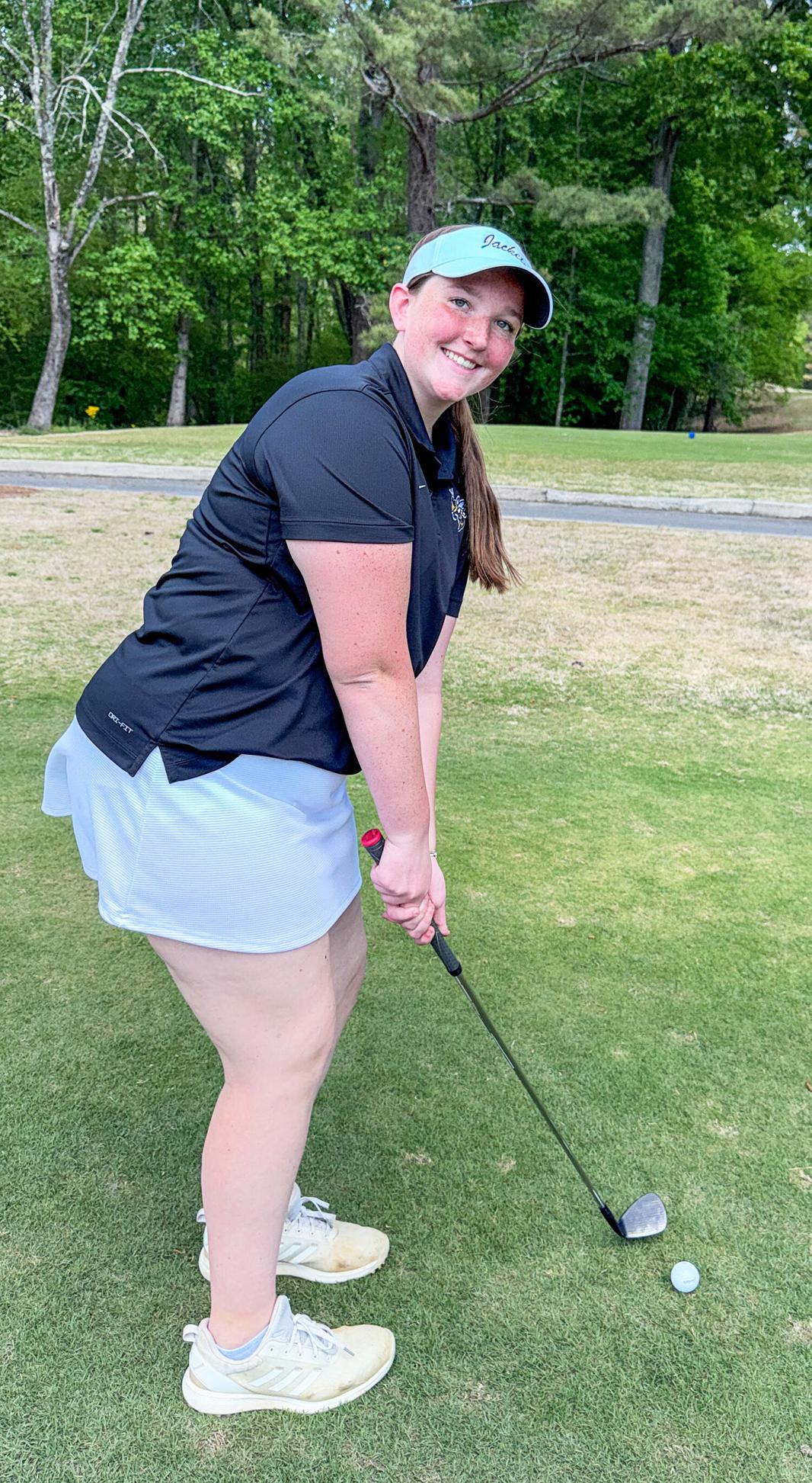 Lady Jackets lift the trophy: A senior's final round, team's perfect ...