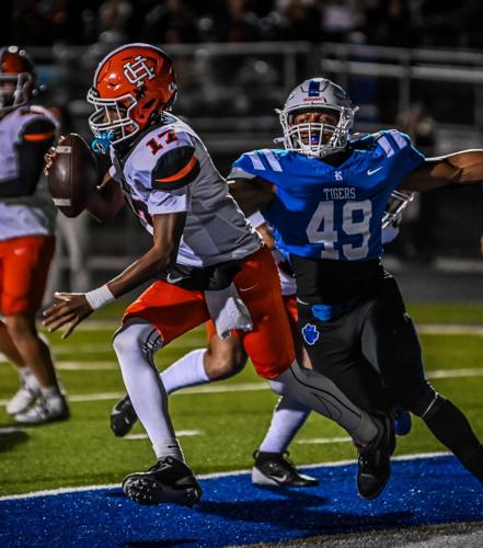 FOOTBALL: Hart named 7-AA Defensive Player Of The Year | Sports ...