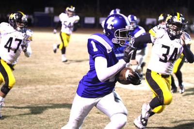 FOOTBALL: Warriors wrap up tough 0-10 season | Gordon Central ...