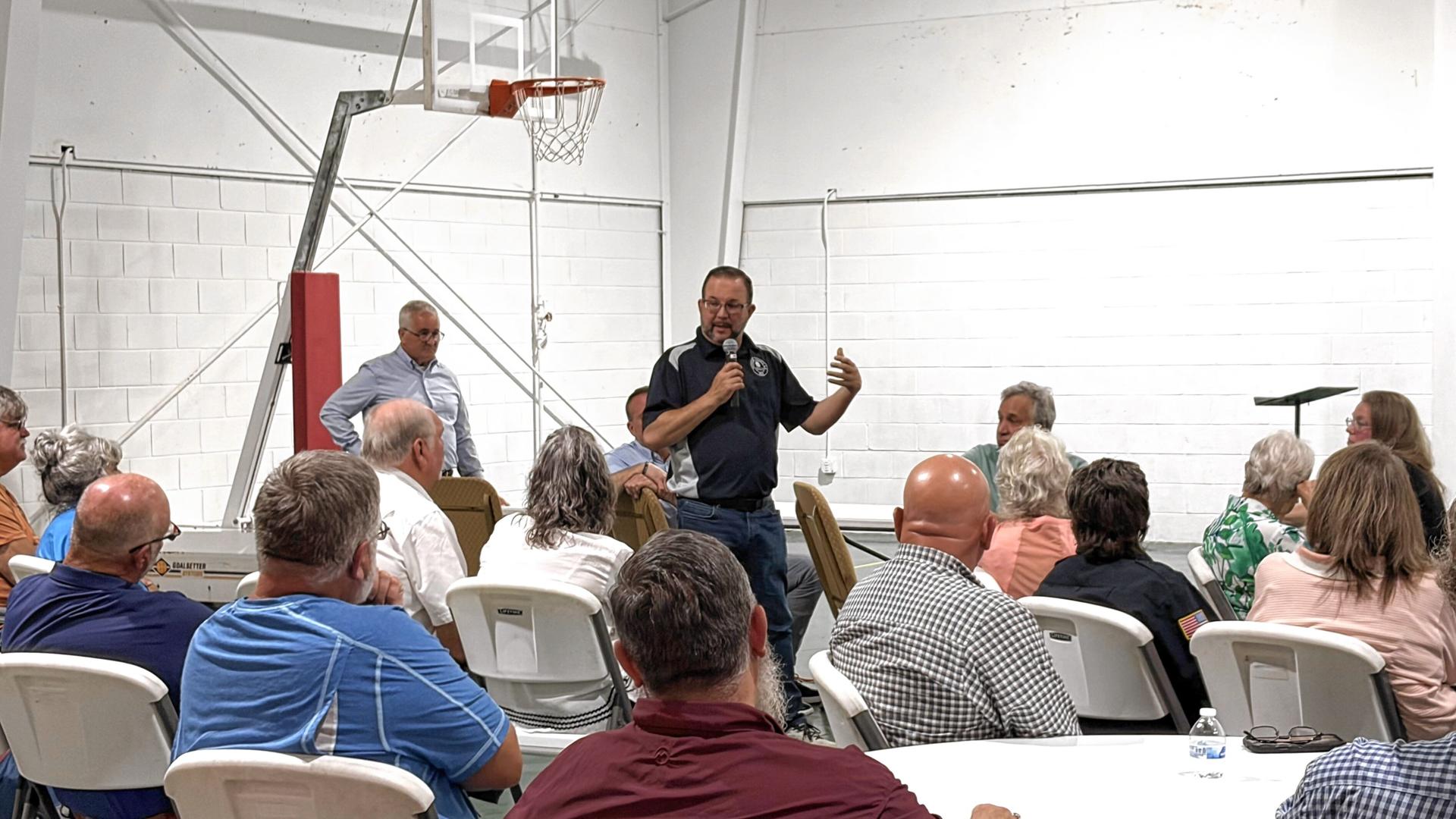 Sugar Valley school fate discussed at town hall | Local ...