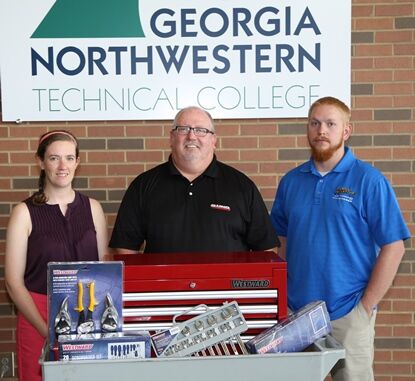 Smile Report: Georgia Northwestern students earn Grainger scholarships ...