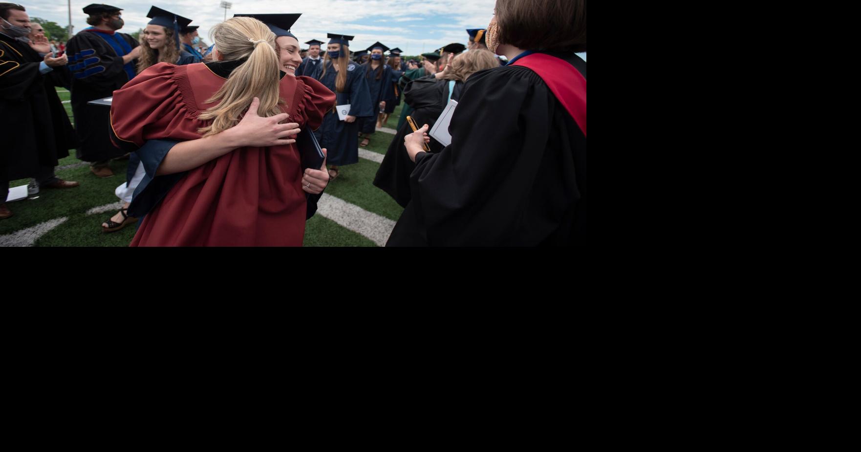 Berry College holds 2021 undergraduate commencement ceremony | Bigstory ...