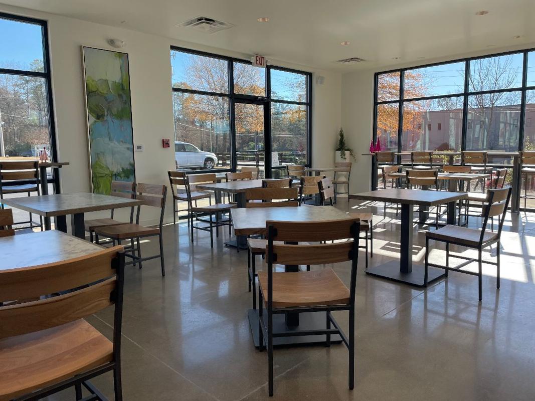 Around Town: Burger Battle at Doug's at Berry Crossing; 'Crews Control ...