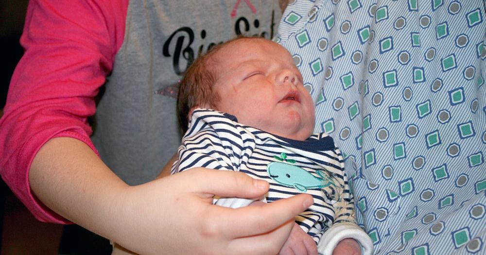 It’s a boy! Timothy Minter is the first Floyd County baby of the New ...