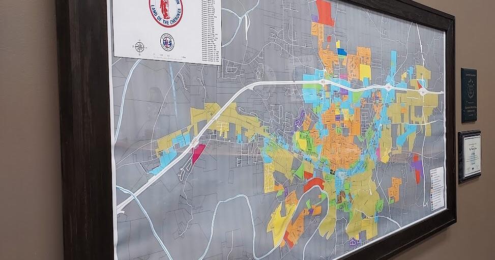 City approves zoning map, names new finance director | Local ...