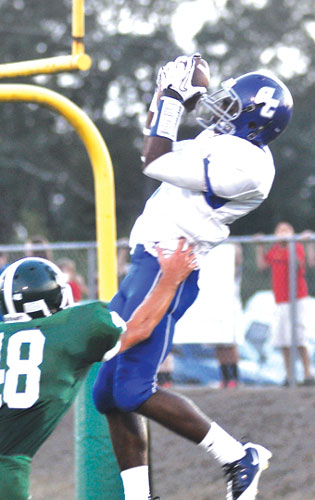 Football: Gordon Central improves to 3-0 with 52-0 win over Murray ...