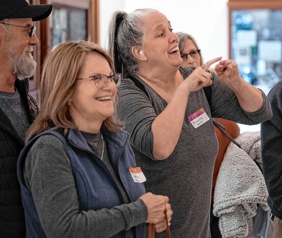 Prayer tour for Deaf visitors includes visit with Gov. Brian Kemp ...