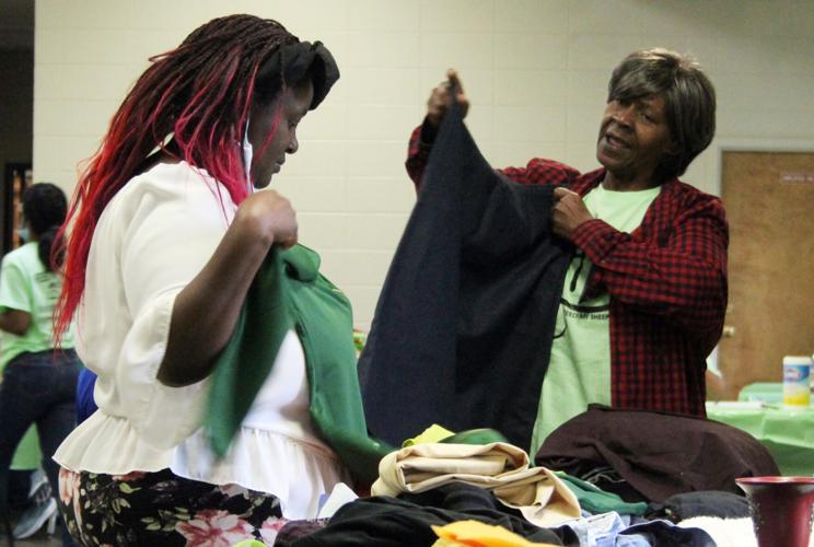 Group prepares meals for the community at annual Rockmart event | Local ...