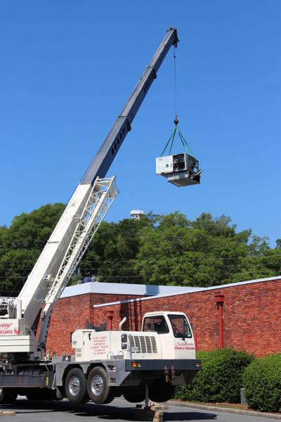 Crane lifts AC unit off Rome News-Tribune building | Local News ...