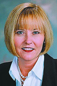 Angie Lewis takes the scenic route to being CEO of Synovus Bank ...