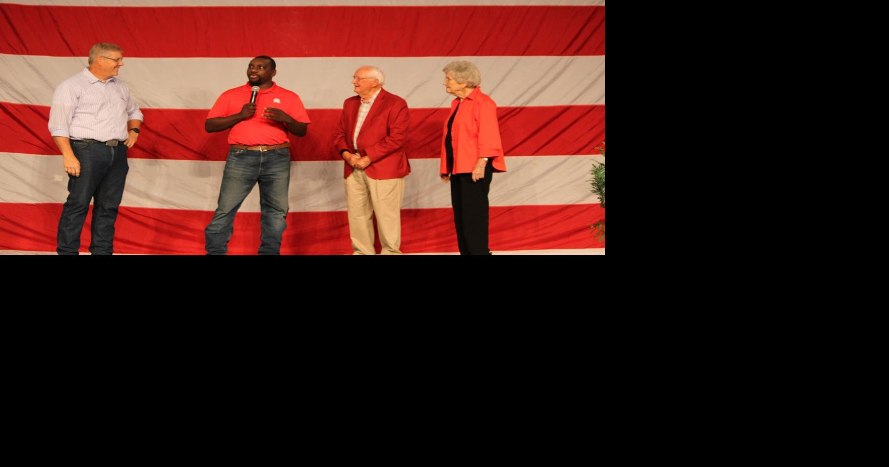 Floyd County Republican Party rally honors Tlllmans; Walker, Greene ...