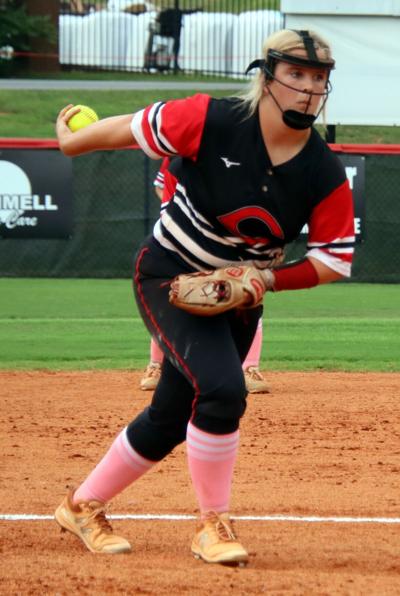 SOFTBALL: Lady Dawgs start region with sweep | Sports ...