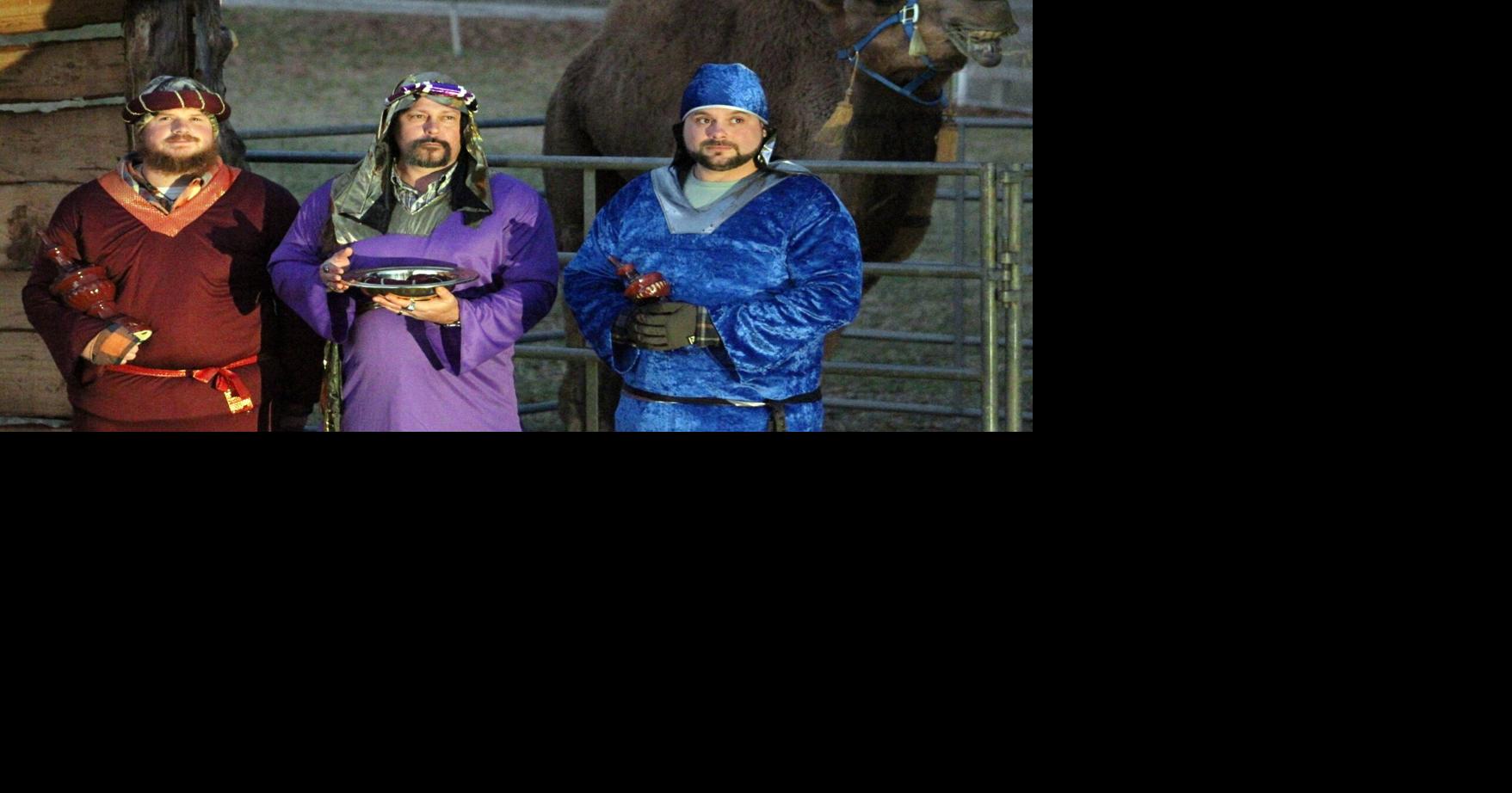 PHOTO GALLERY: Drive-thru Nativity returns to Antioch | Local ...