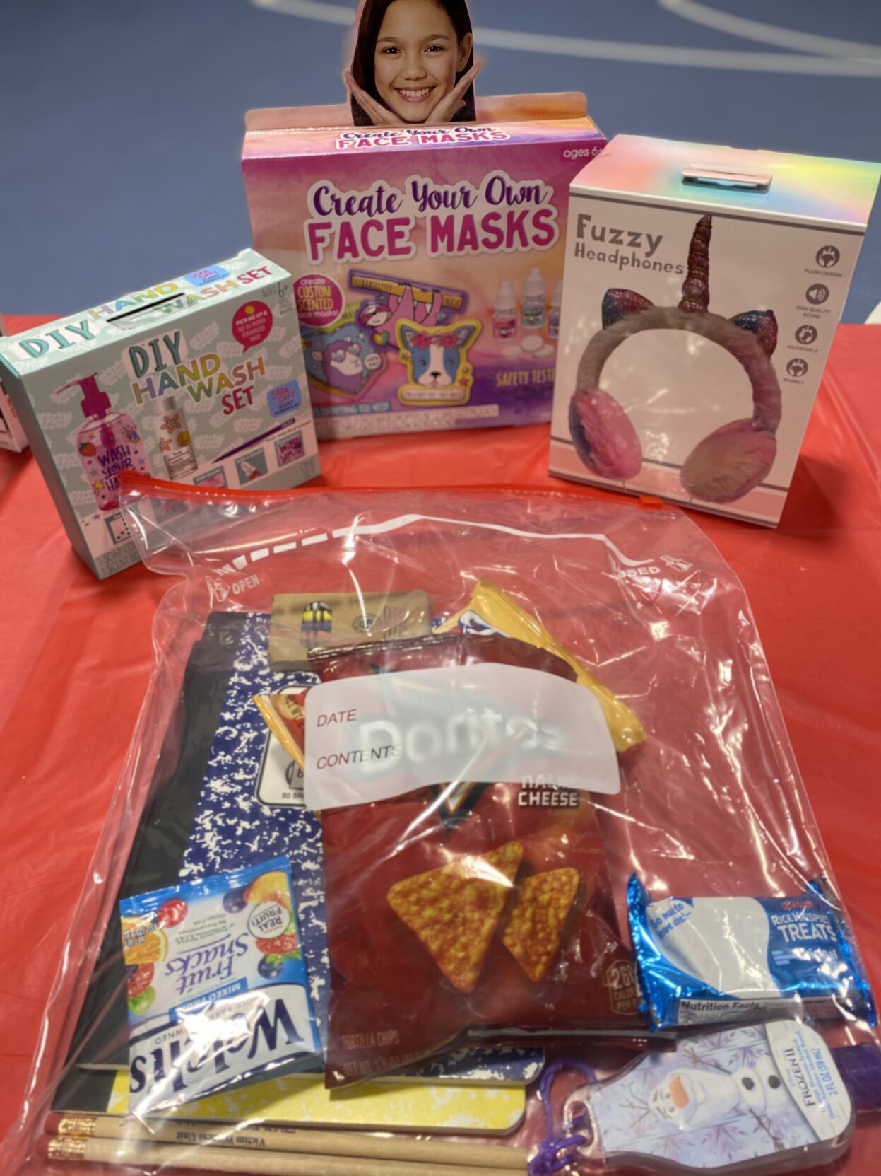 Leonard Phillips Foundation provides Christmas fun for 15 local ...