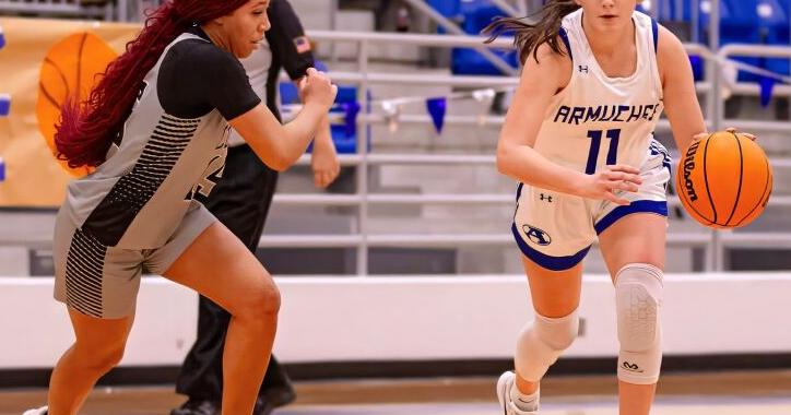 BASKETBALL: Sharpshooting Sophomore Josie Harris Wins Player of the ...
