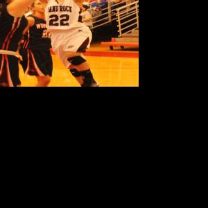 NORTHEAST REGIONAL BASKETBALL TOURNAMENT: Top-ranked Woodland girls end ...