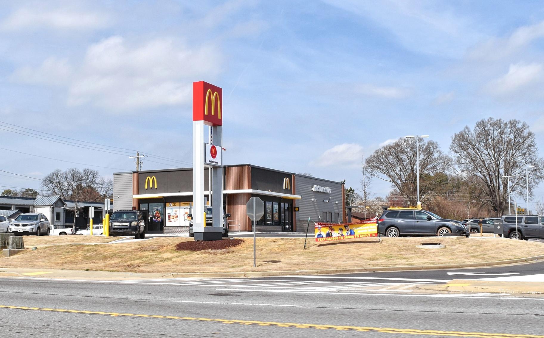 Red Bud Road is booming again, but why? | Business ...