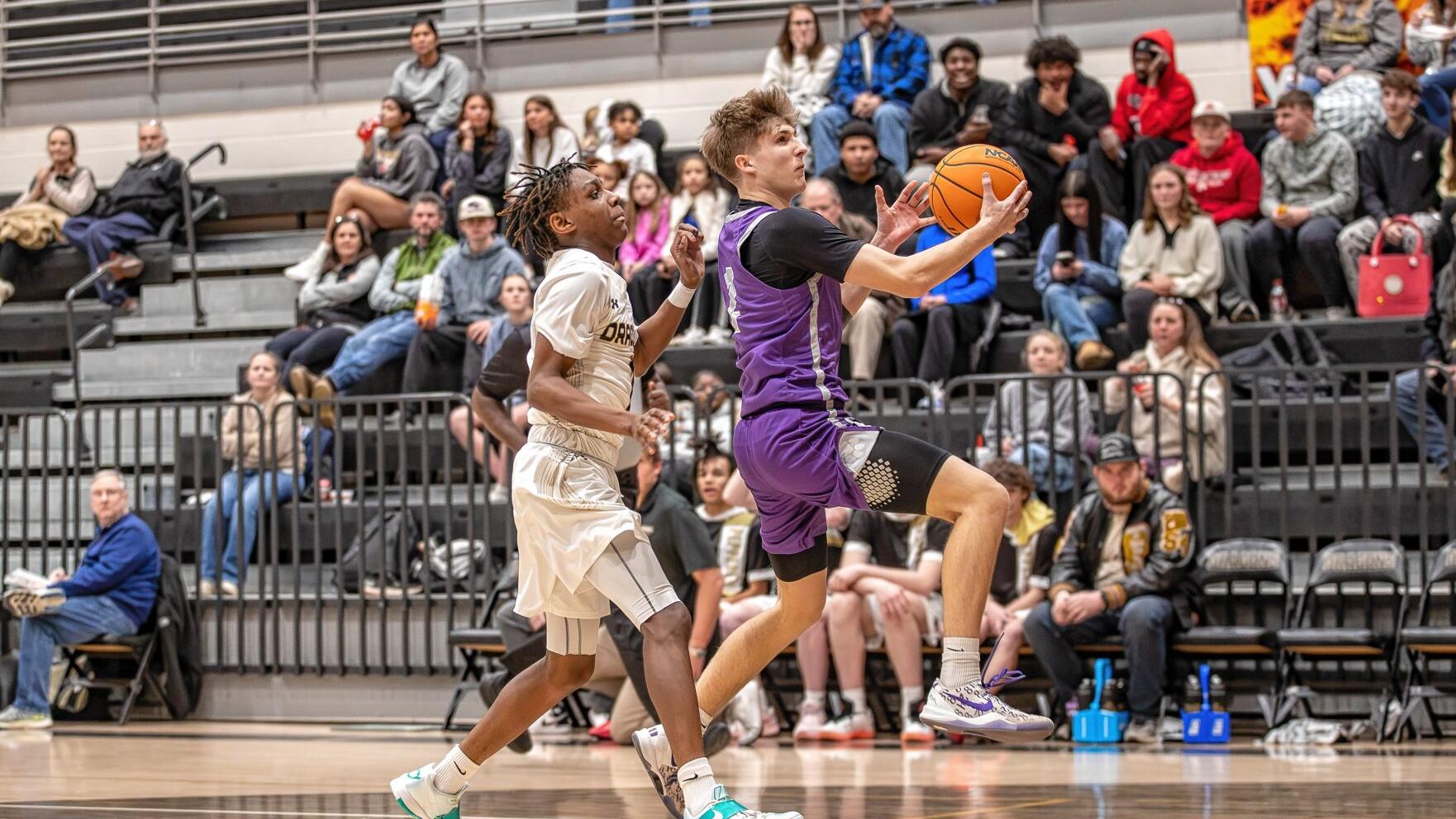 Early ambush leads Tigers to road win over Pepperell | Sports ...