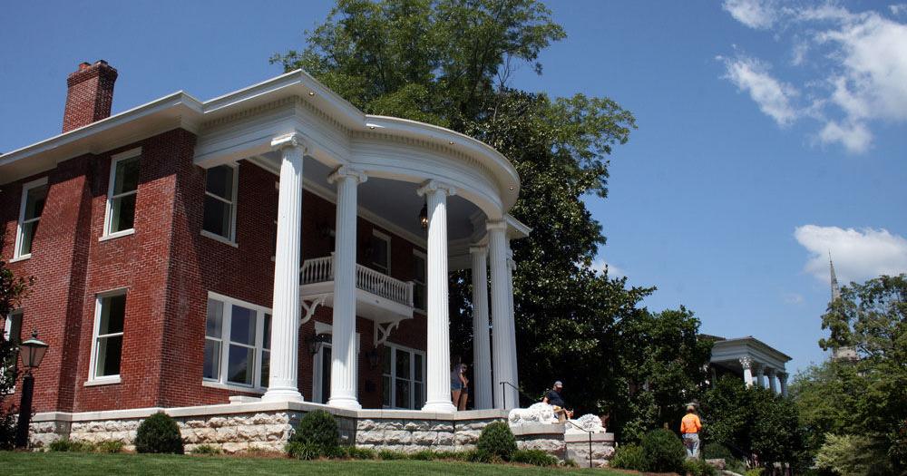 Walraven and Moore show off renovation of The Columns | Local News ...